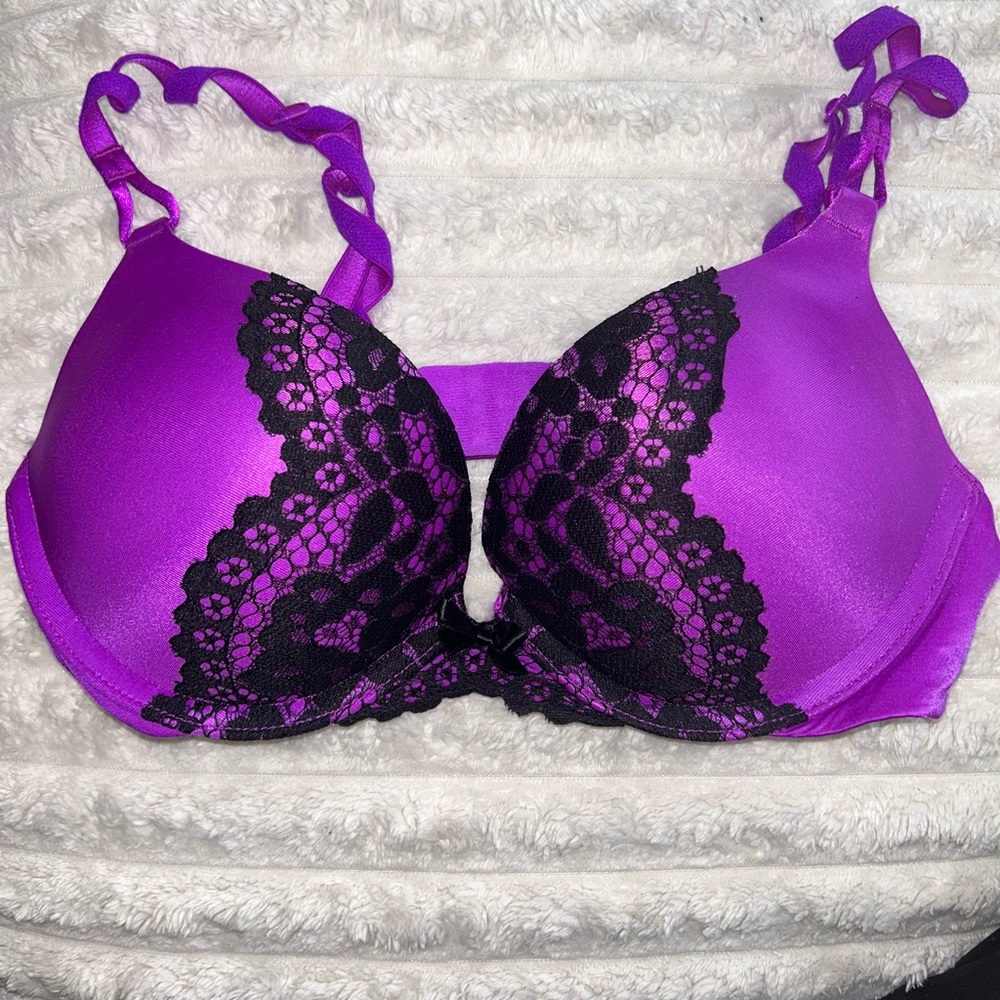 34a Purple Lace Bra And Blue Lace Bra Victoria’s Secr… - Gem